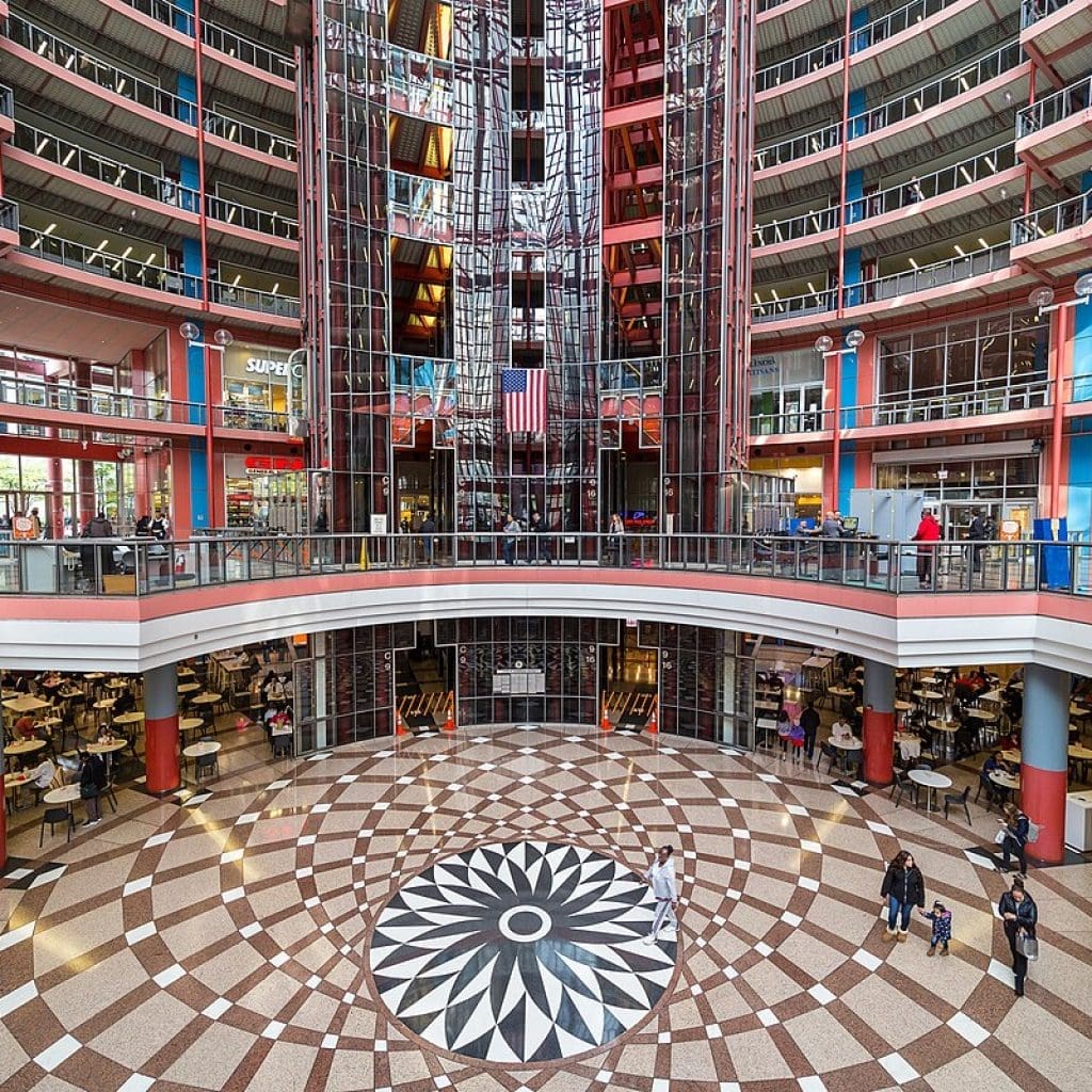 CRE Spotlight: The Redevelopment of The Thompson Center - Realogic